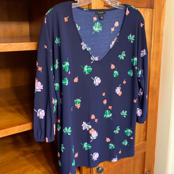 Halogen | Tops | Halogen Blue Floral Top | Poshmark